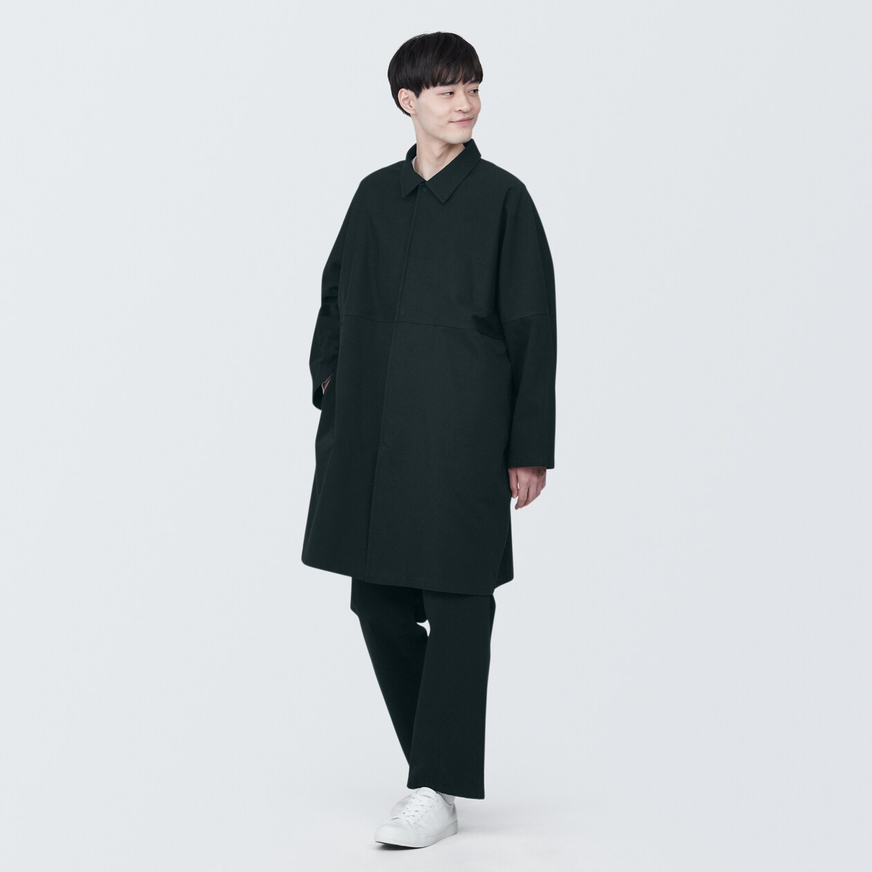 燃えにくい素材を使ったステンカラーコート | 無印良品