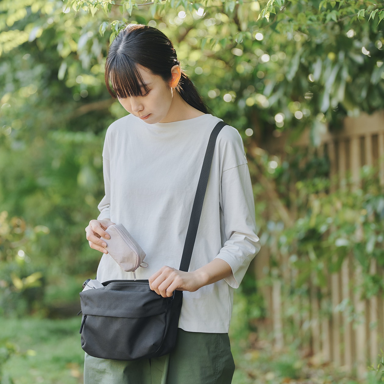 かばんにあわせた、持ちものの収めかた ｜ 無印良品